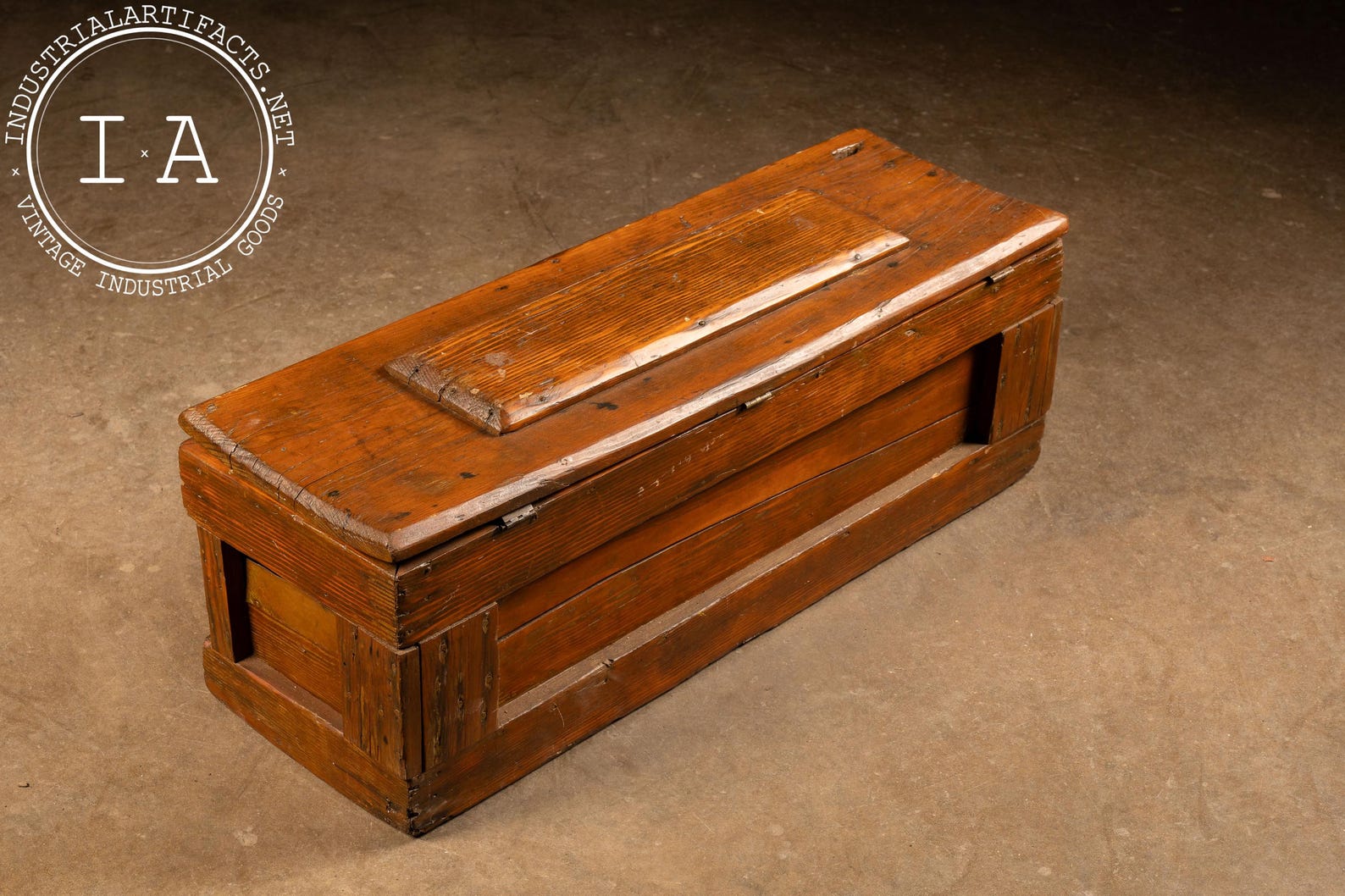 Antique Oak Tool Chest With Painted Saw - Etsy