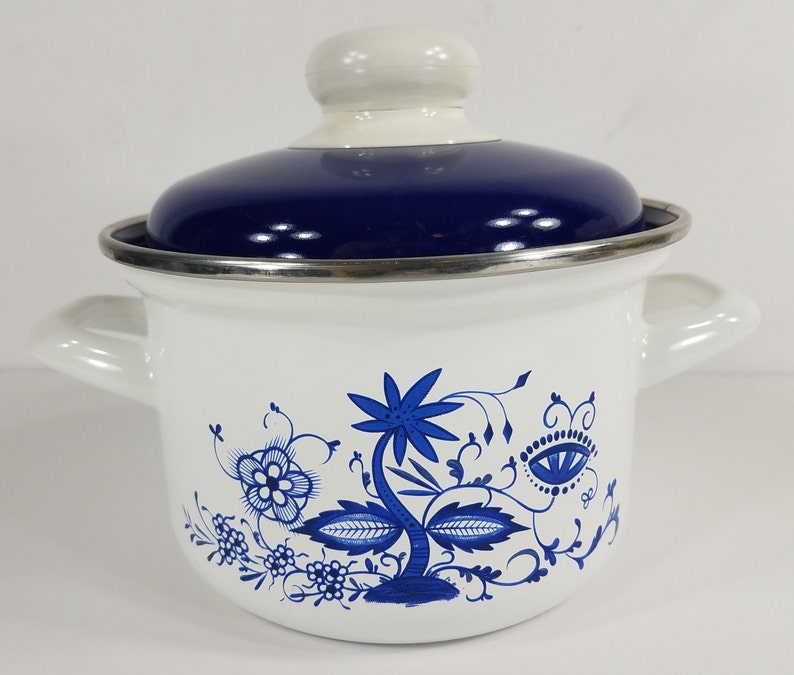 RARE Geithainer Blue White Small Enamel Cookware Pot With Lid Made in ...