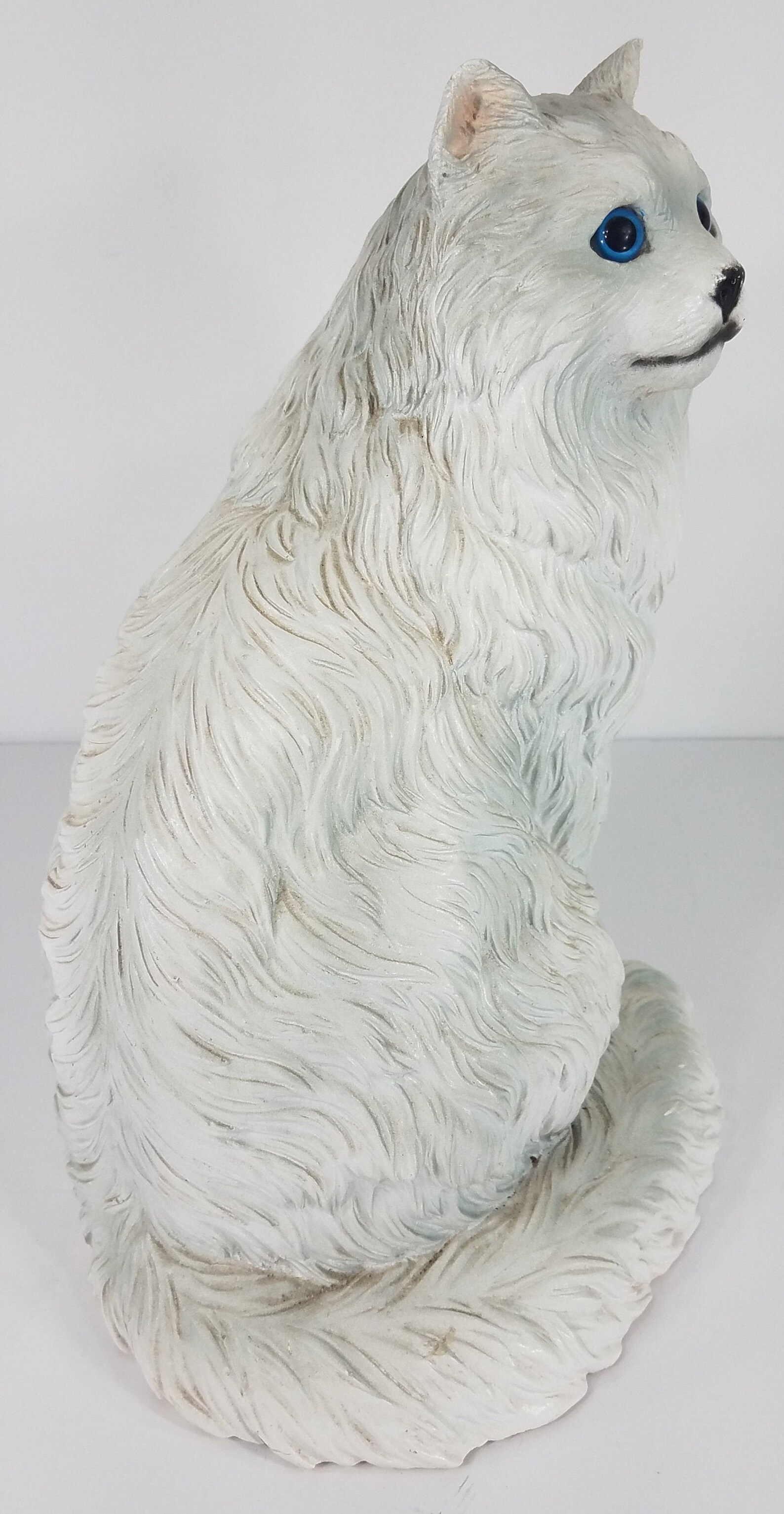White Persian Cat 12 Inch Statue Figurine Universal Statuary - Etsy