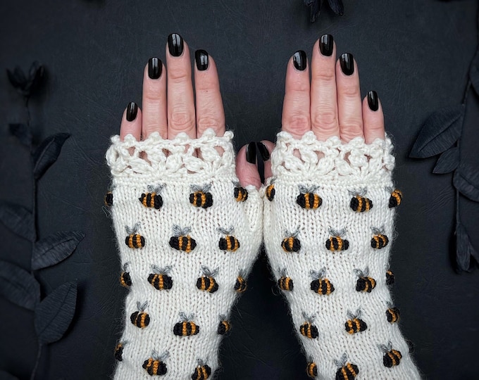 Ivory Hand Knitted Fingerless Gloves With Bees, Embroidery, Gloves ...