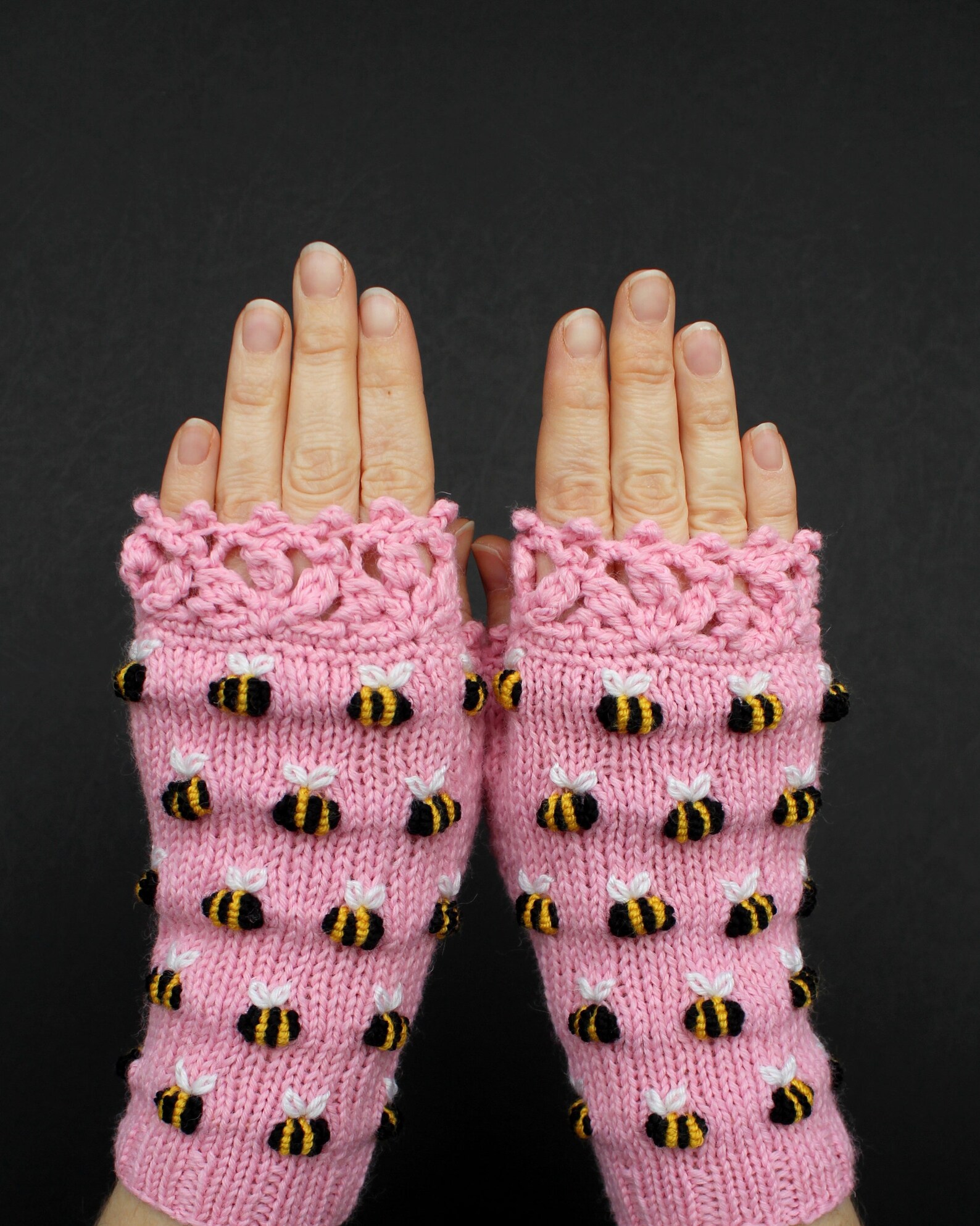 Pink Gloves With Bees Hand Embroidered and Knitted Fingerless - Etsy