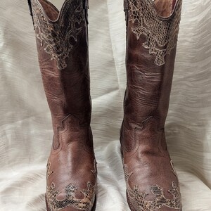 Women's Vintage Western Cowboy Boots 9B, Tan Leather, Faux Python ...