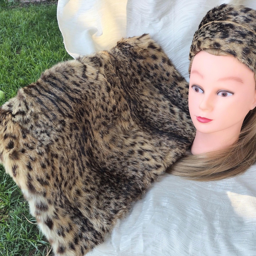 Rare Lippi Cat Fur Muff and Hat Set MCM Rare and Exotic. Superb Vintage ...