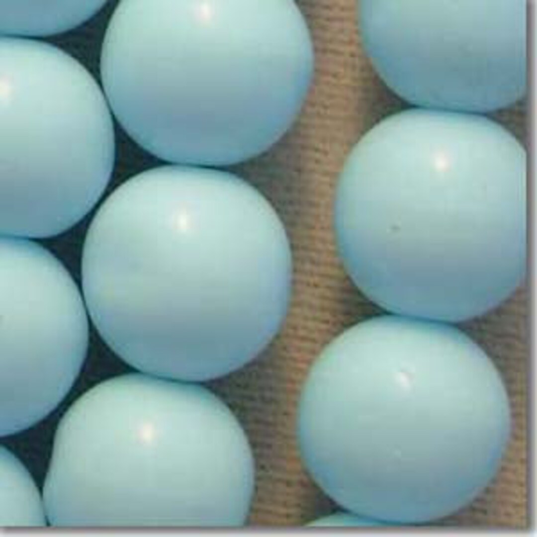 10 Vintage Powder Blue Round Glass Beads 8133 - Etsy
