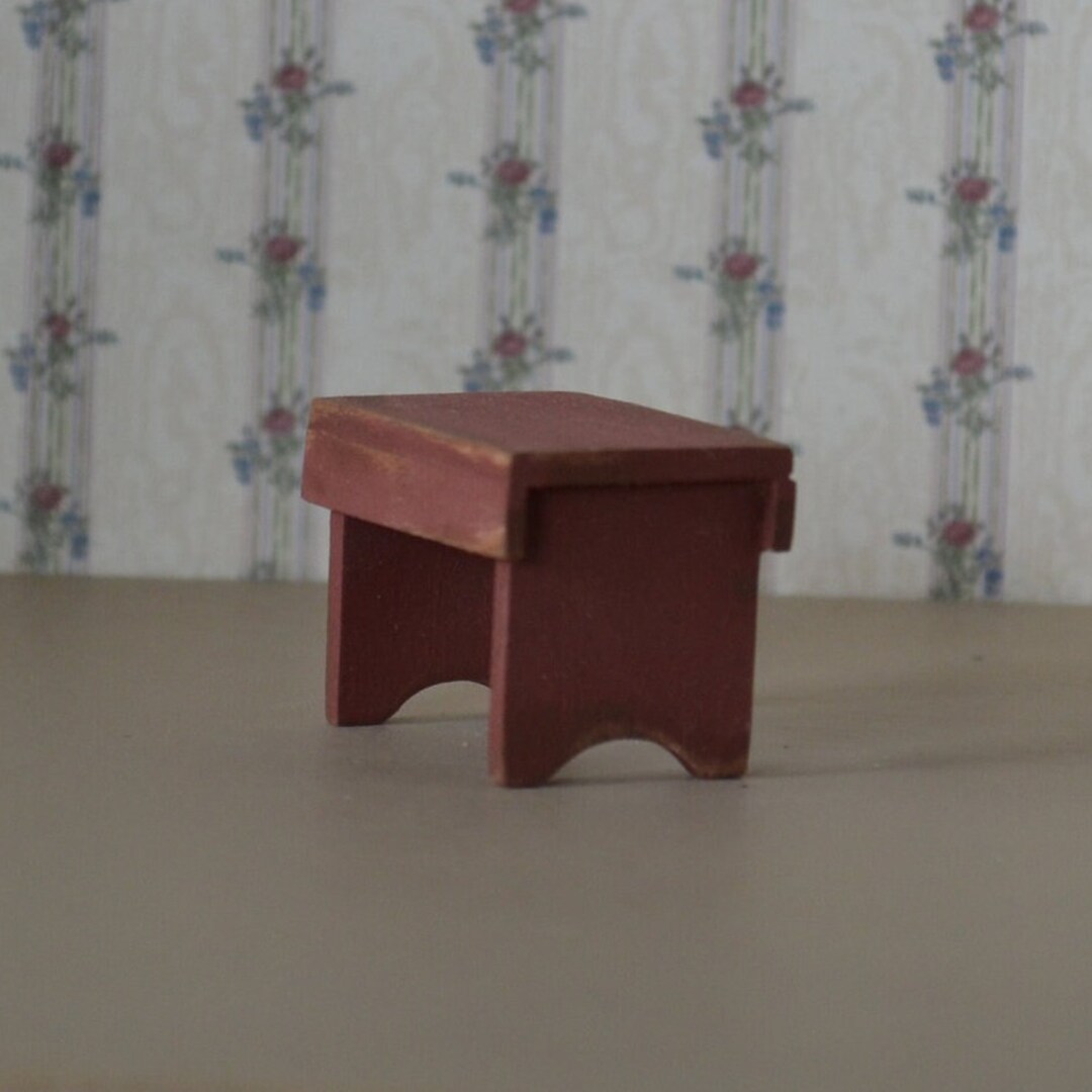 Dollhouse Miniature - Footstool - Etsy