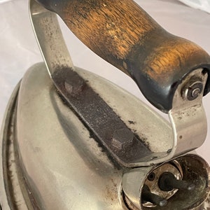 Antique Universal Wrinkle Proof Electric Iron With Safety Stand, No Plug, Vintage Vintage ...