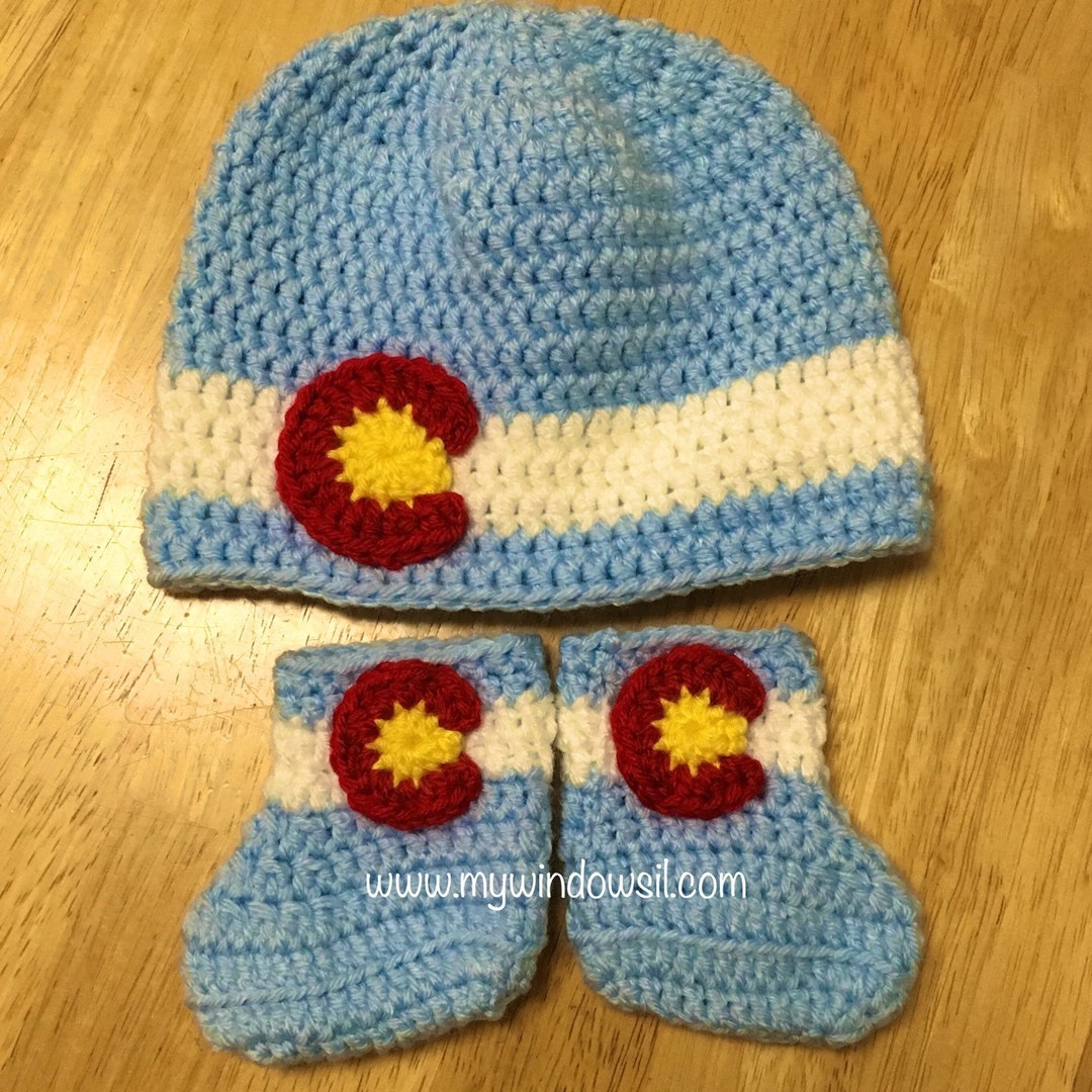 Crochet Baby Blue Colorado Hat and Baby Booties Set Newborn, 0-3 Months ...