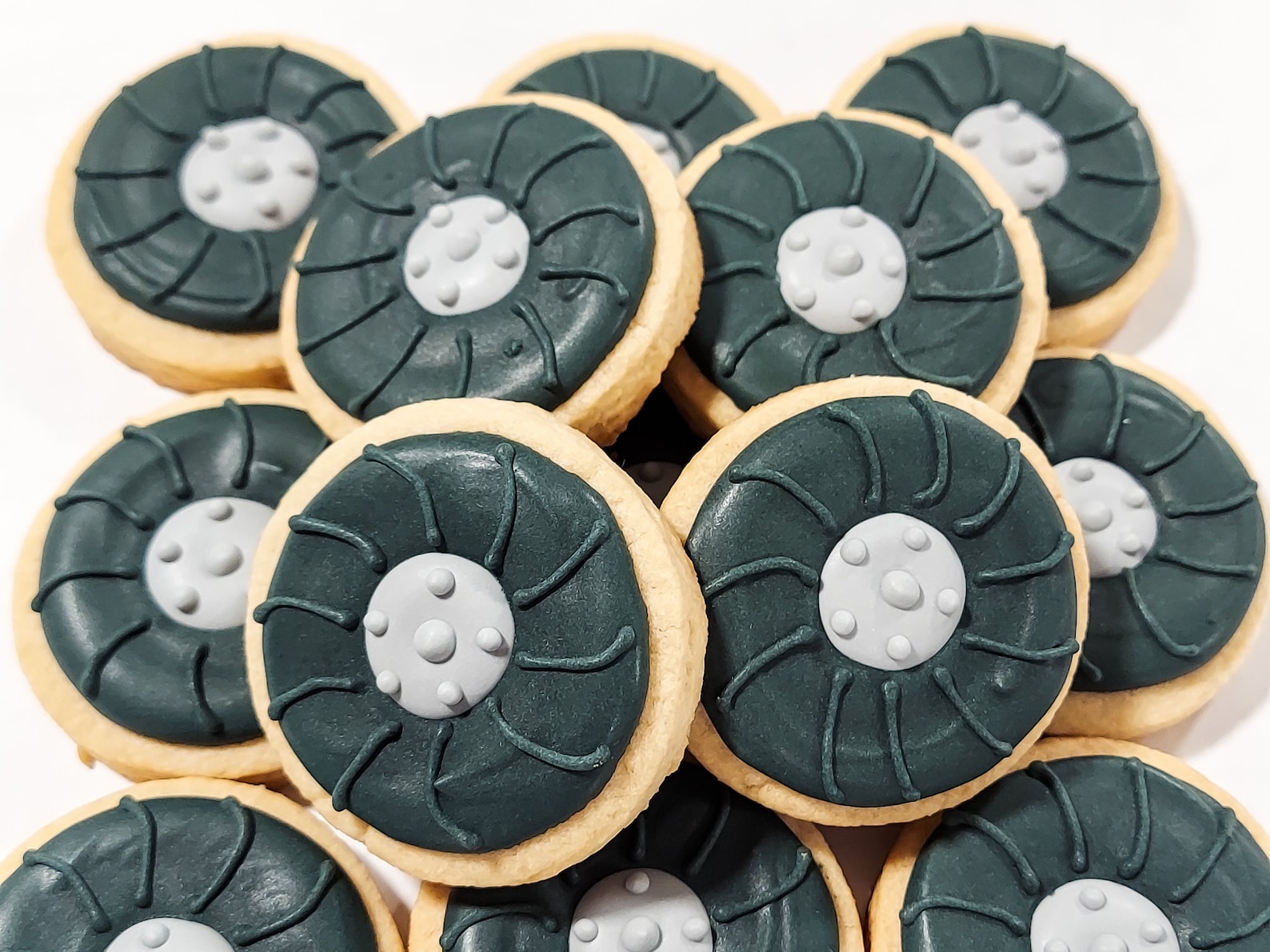 Mini Tire/wheel Cookies 2 Dozen - Etsy