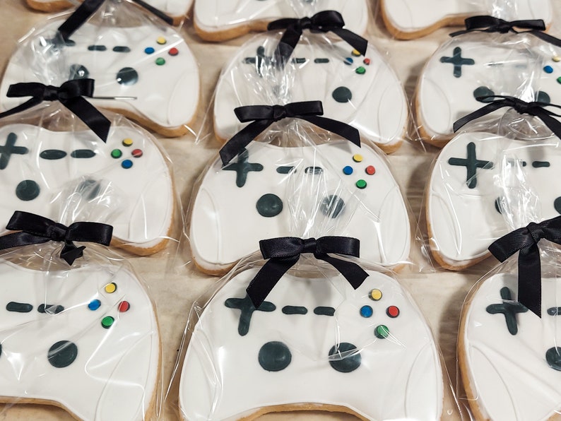 Video Game Controller Cookies (1 Dozen) - Etsy