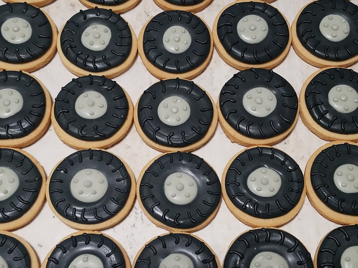 Mini Tire/wheel Cookies 2 Dozen - Etsy