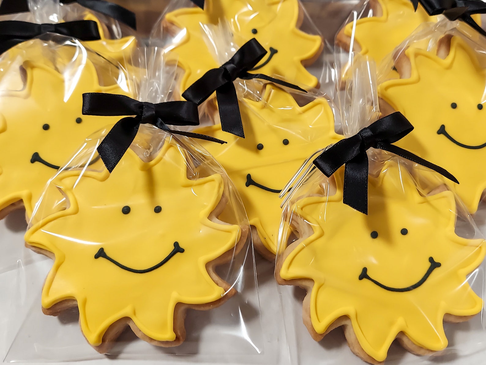 Smiley Sun Cookies (1 Dozen) - Etsy