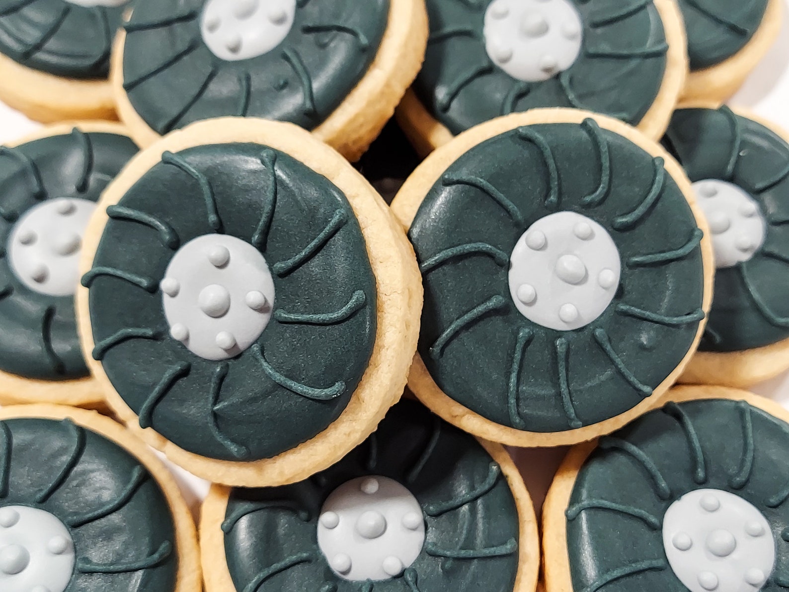Mini Tire/wheel Cookies 2 Dozen - Etsy
