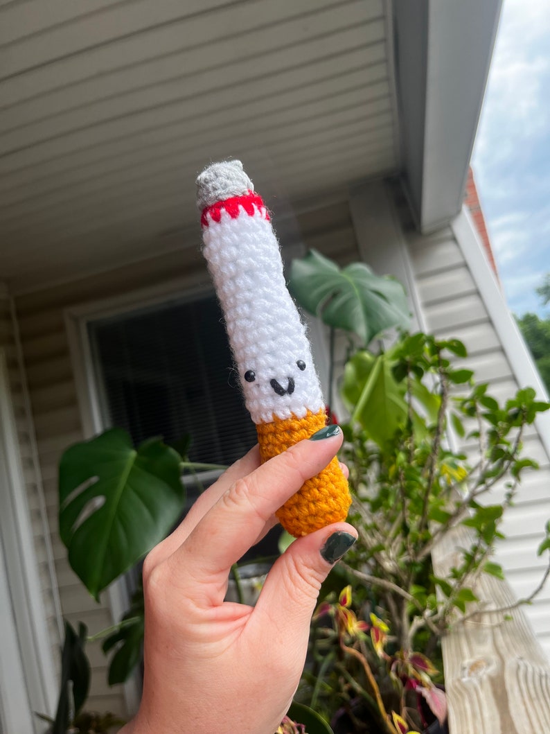 Crochet Cigarette Plush (cigarette Amigurumi) Gag Gift, Funny, Gifts ...