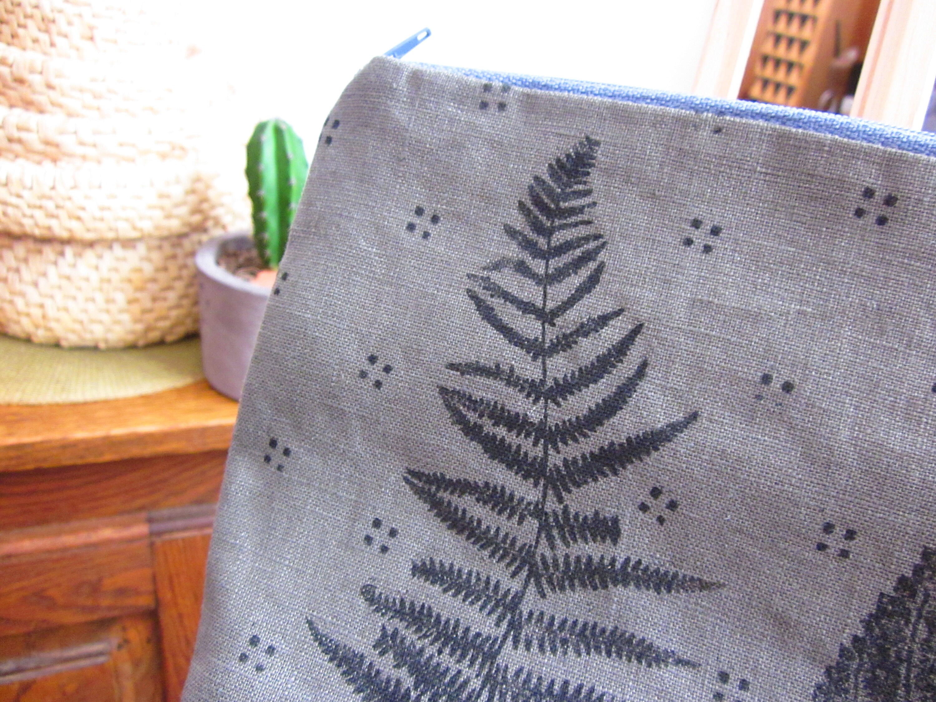Fern Linen Cosmetic Pouch, Small Fabric Purse, Handprinted Linen Pouch ...