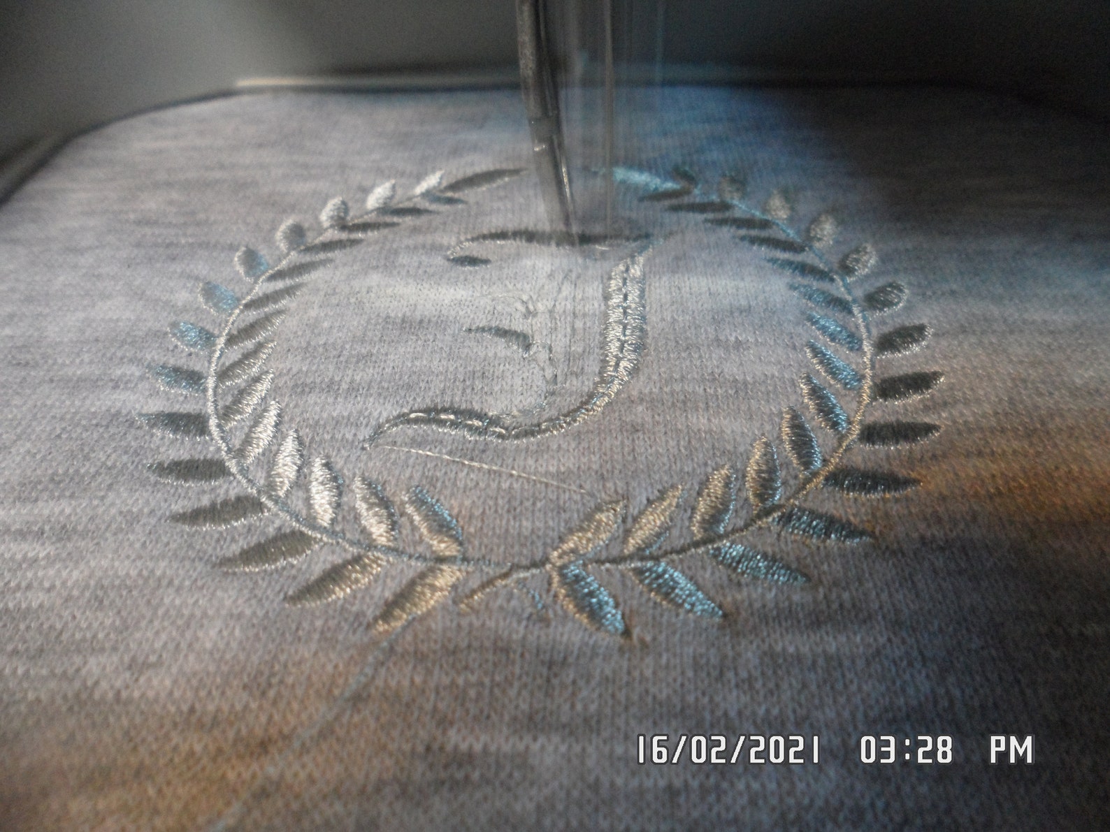 Gold Laurel Wreath / Laurel for Monogram Machine Embroidery - Etsy