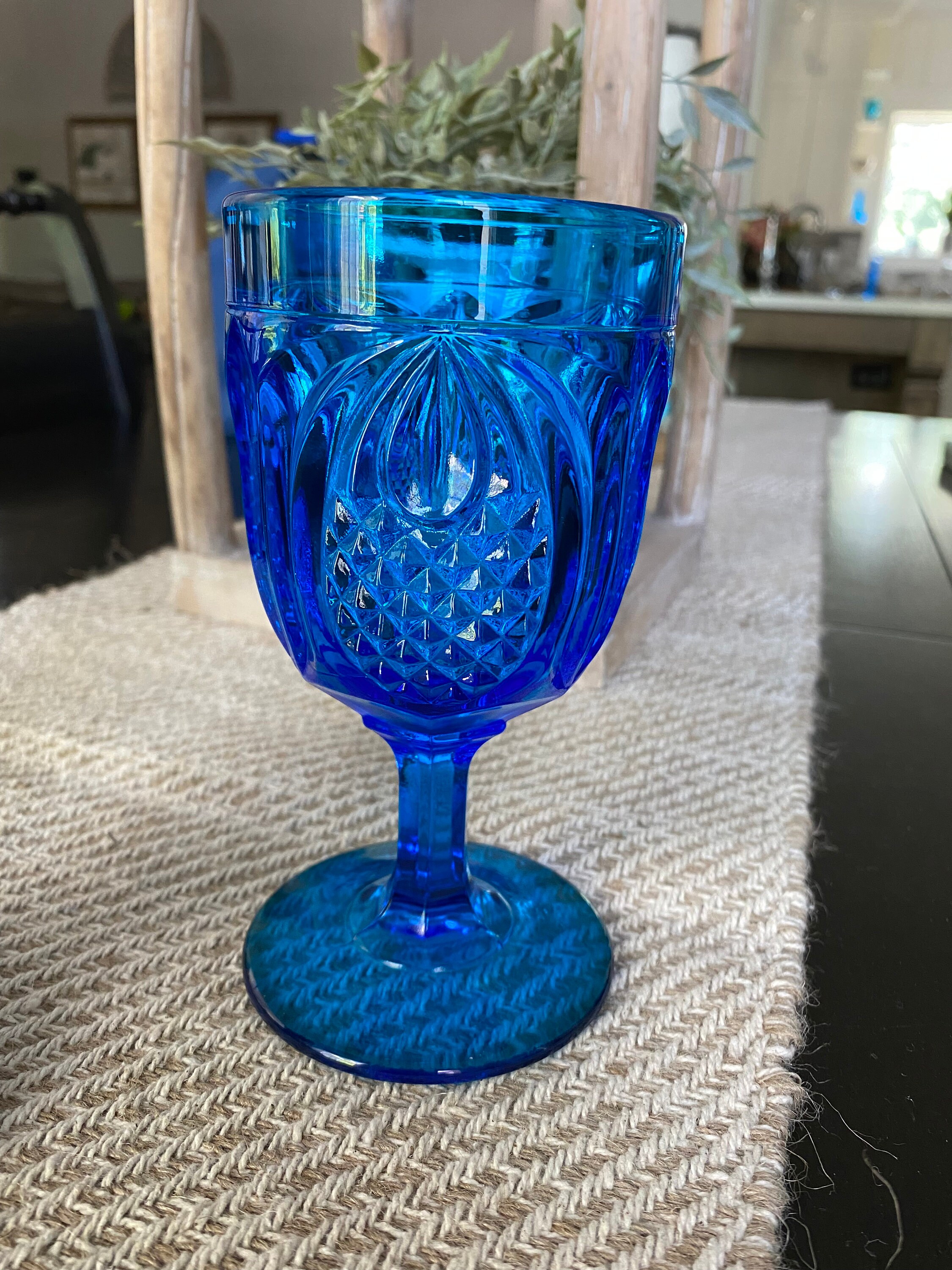 Fenton Dolphin Handled Amethyst purple goblet style Vase - munimoro.gob.pe