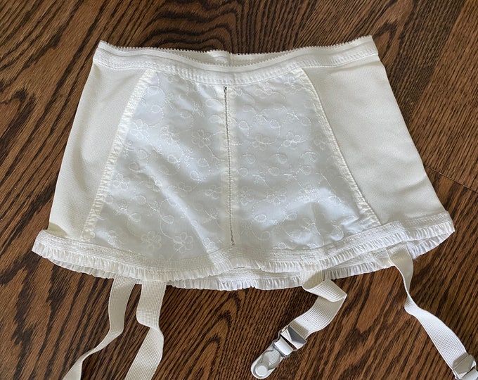 Astrild: Silk Satin Garter Belt - Etsy Canada