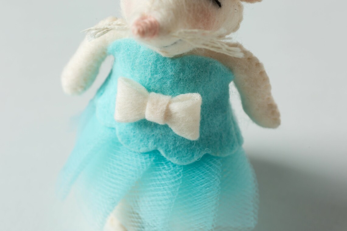 Milly Mouse Wonderland in a Tin Made to Order - Etsy