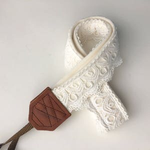 Camera Strap: Velvet Lace - Etsy