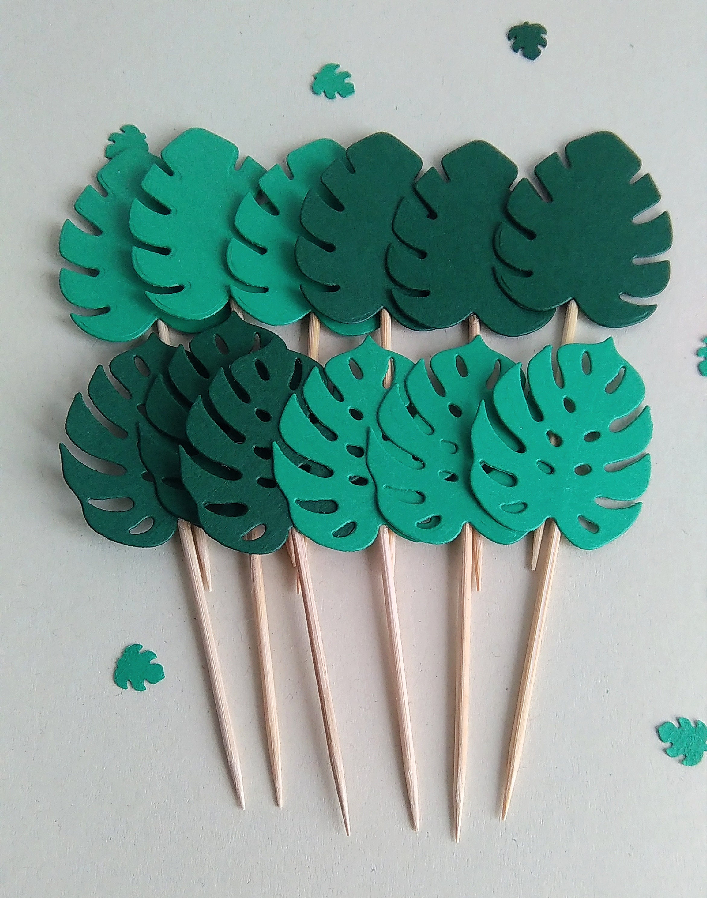 Jungle Leaf Cake Toppers Green and Gold Glitter, Jungle Theme Cupcake ...