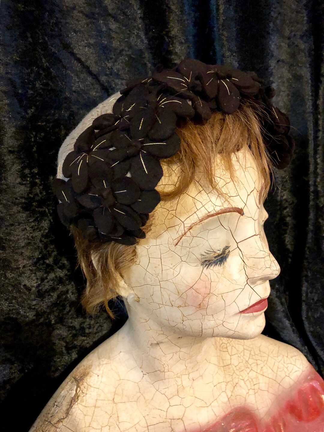 Vintage 1950s Brown Cap // Hat With Felt Floral Accents, Size Medium ...