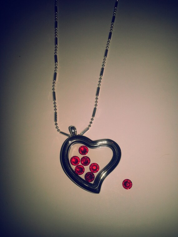 Items similar to Valentine's Floating Heart Glass Locket on Etsy