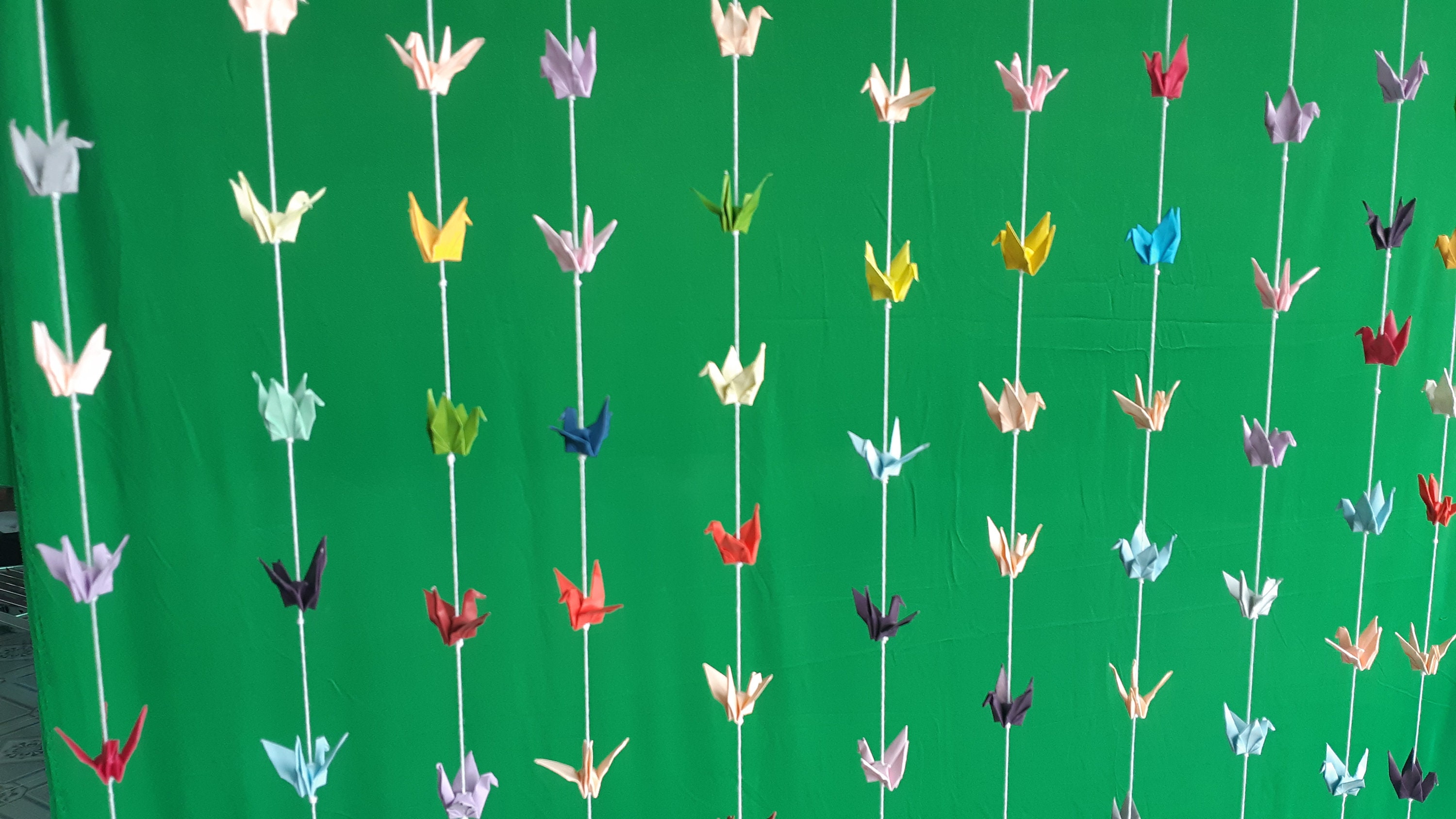 1,000 Tiny Paper Cranes Garland, 50 Strands of 20, Multi-colors ...
