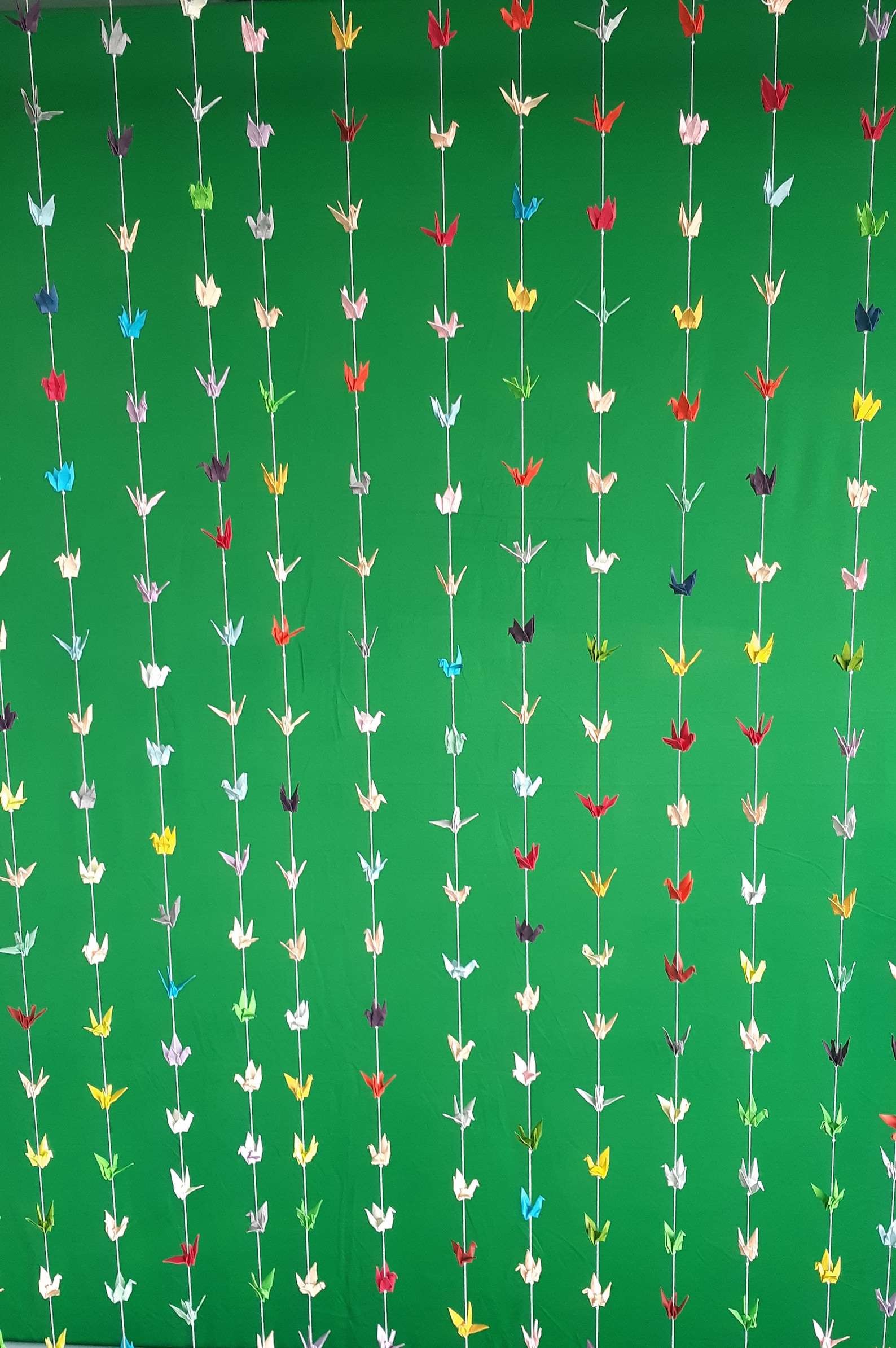 1,000 Tiny Paper Cranes Garland, 50 Strands of 20, Multi-colors ...