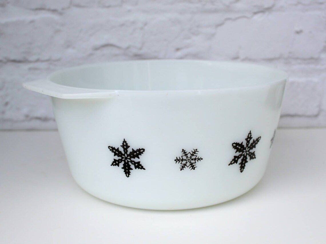 Vintage Snowflake Pyrex Gaiety Snowflake Pyrex Casserole - Etsy