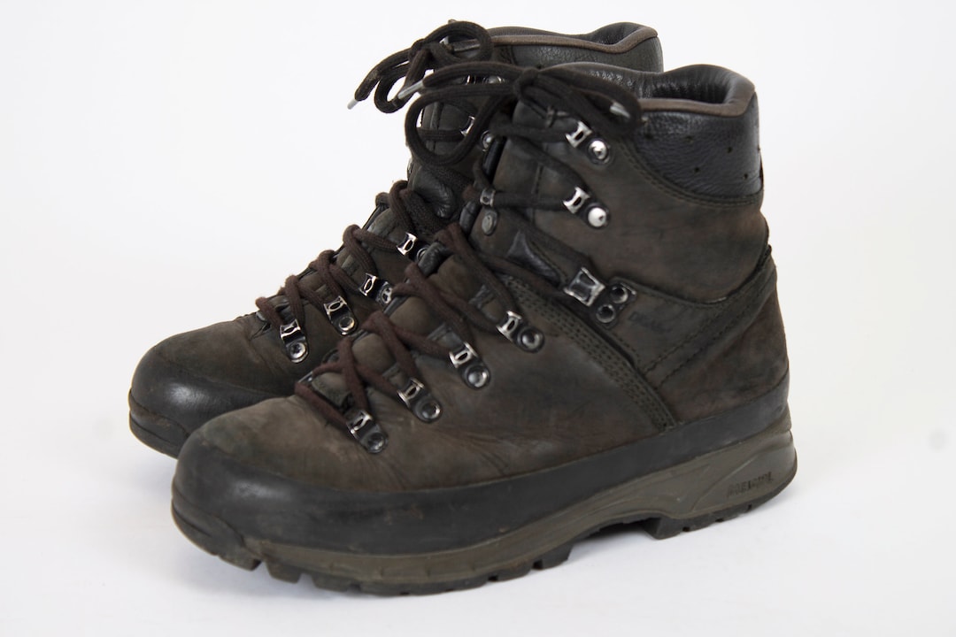 US8 Black Army Meindl Military-grade M2 Army Issued Boots - Etsy