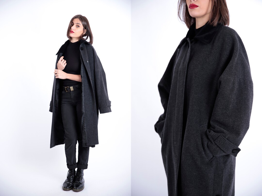 1970s Vintage Dark Grey Wool Greatcoat Velvet Collar Overcoat Winter ...