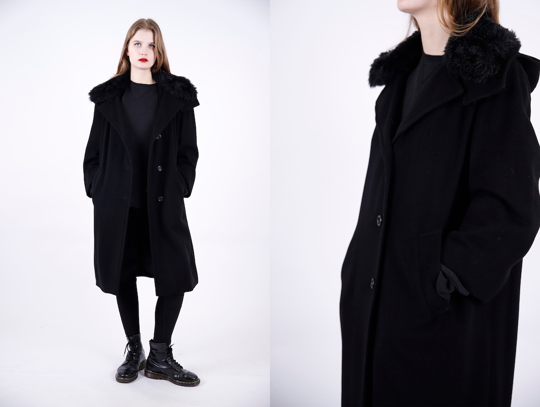 1970s Vintage Black Wool Greatcoat Overcoat Winter Black Fluffy Collar ...
