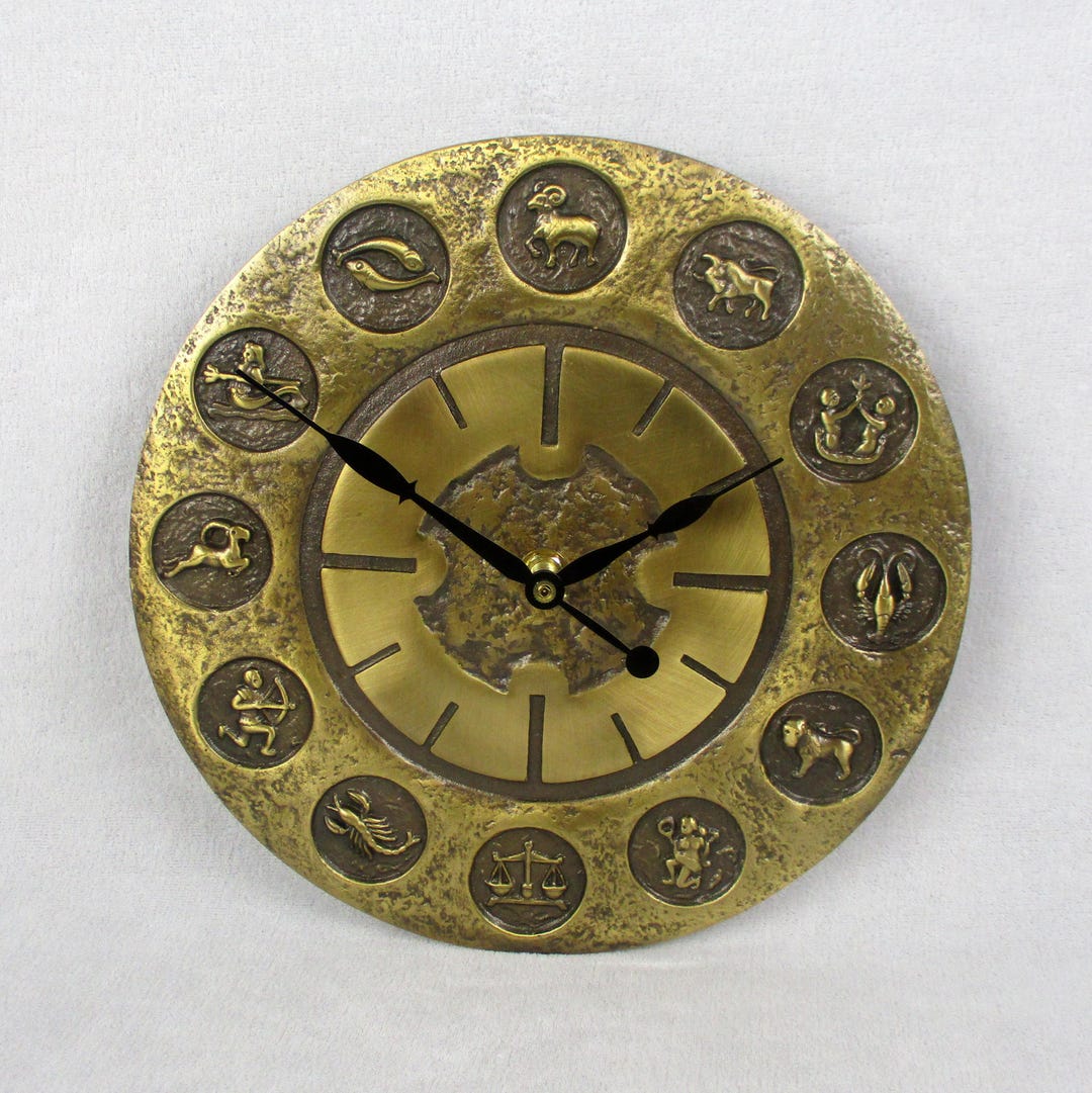 Zodiac Clock Vintage 1970s Brass Astrological Horoscope Celestial Decor ...