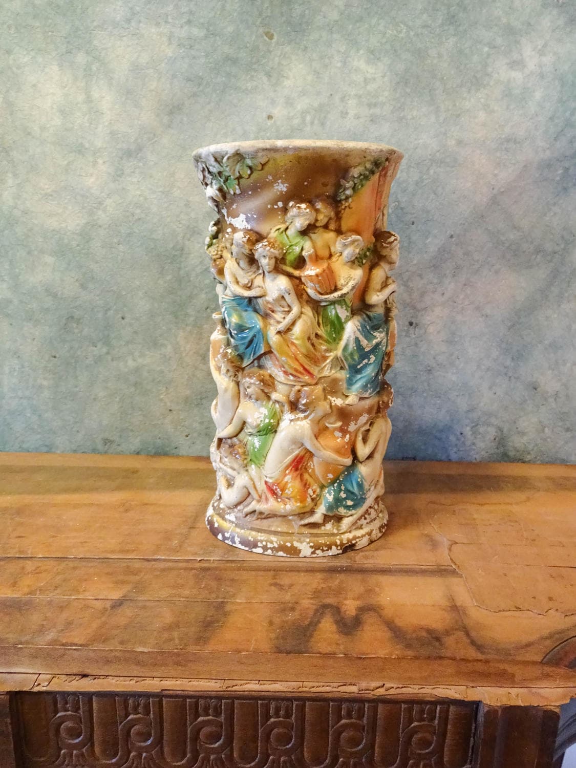 Chippy Vintage Italian Capodimonte Style Roman Bath Garden Chalkware ...