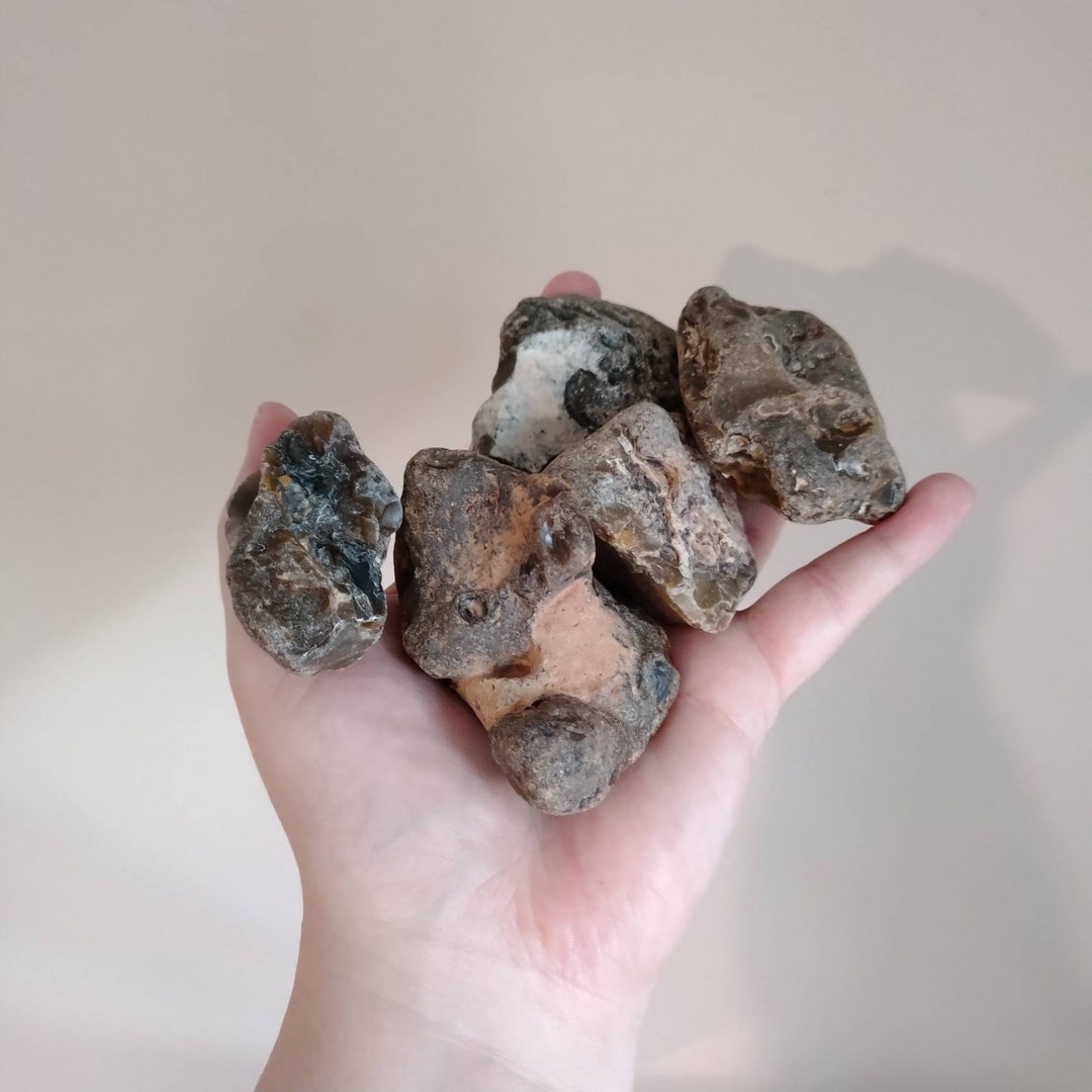 Flint Bubbly Pitted 410g Flint Fire Starter Canadian Rocks Gun Flint ...