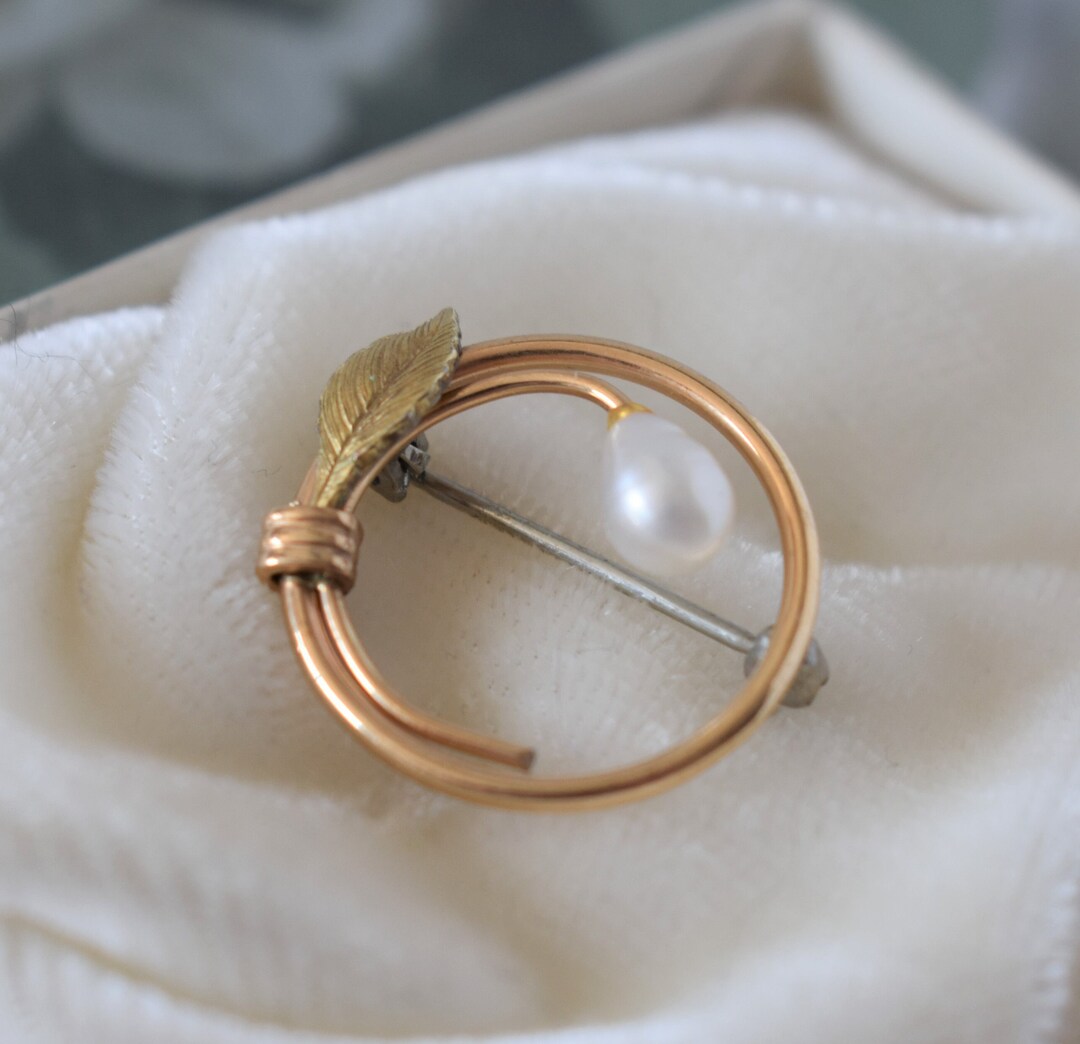 Krementz Tiny Gold Circle Pin With Fresh Water Pearl - Etsy