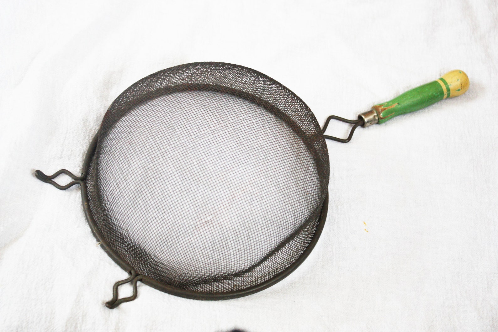 Vintage Green Handle Wire Strainer - Etsy