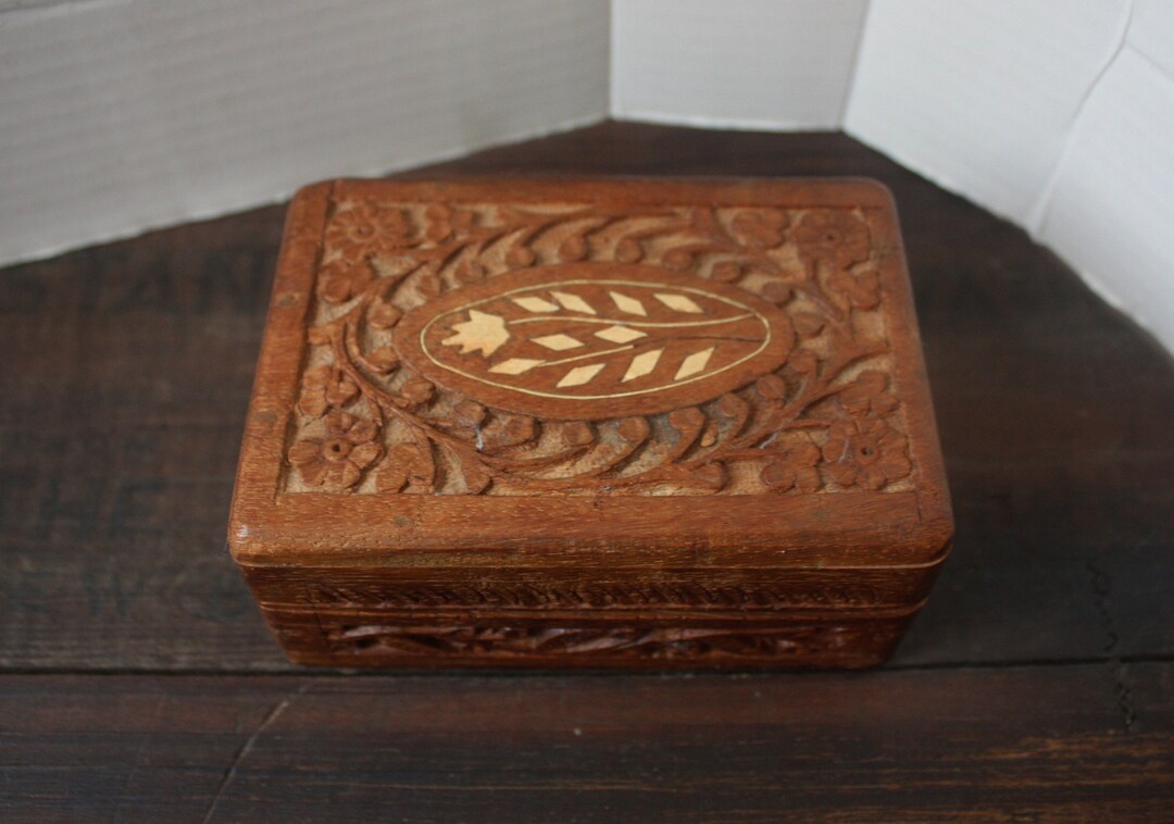 Vintage Carved Small Marquetry Wood Box - Etsy