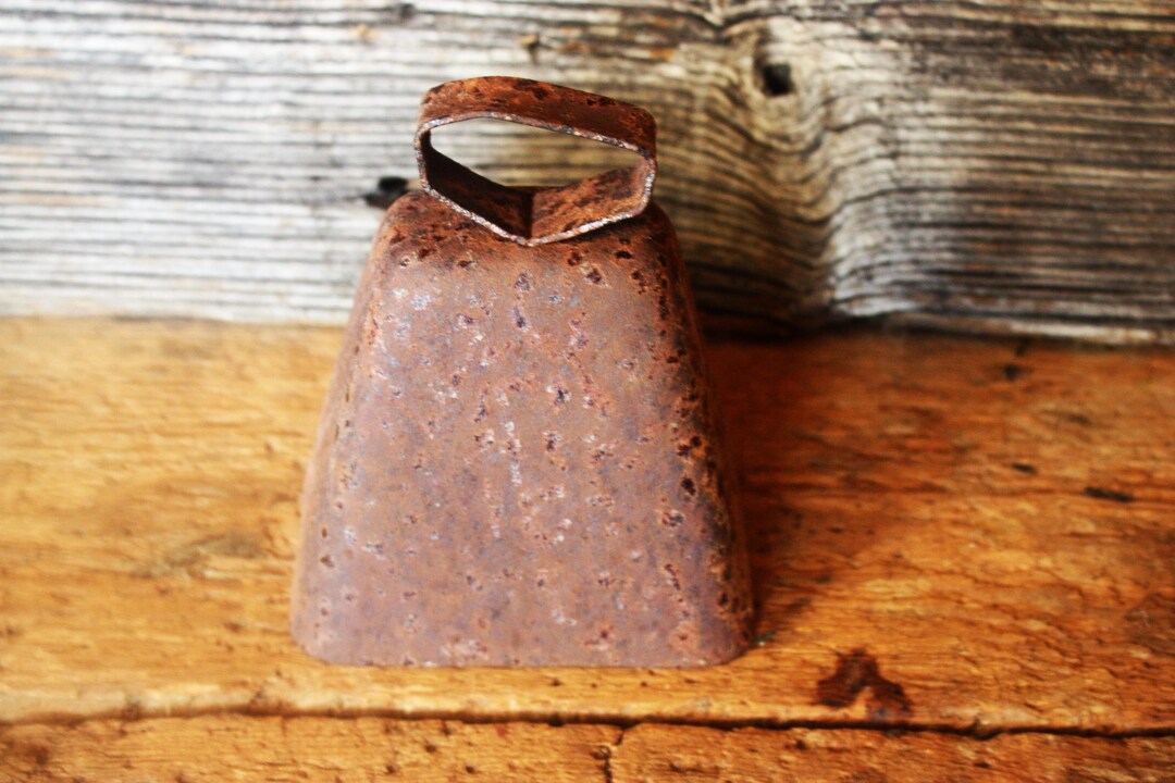 Vintage Large Rusty Cow Bell - Etsy