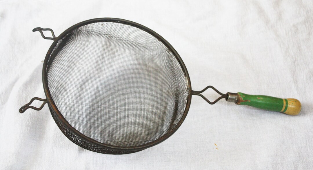 Vintage Green Handle Wire Strainer - Etsy