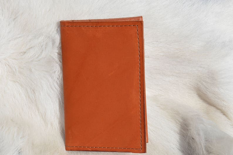 Minimalist Bi-fold Wallet - Etsy