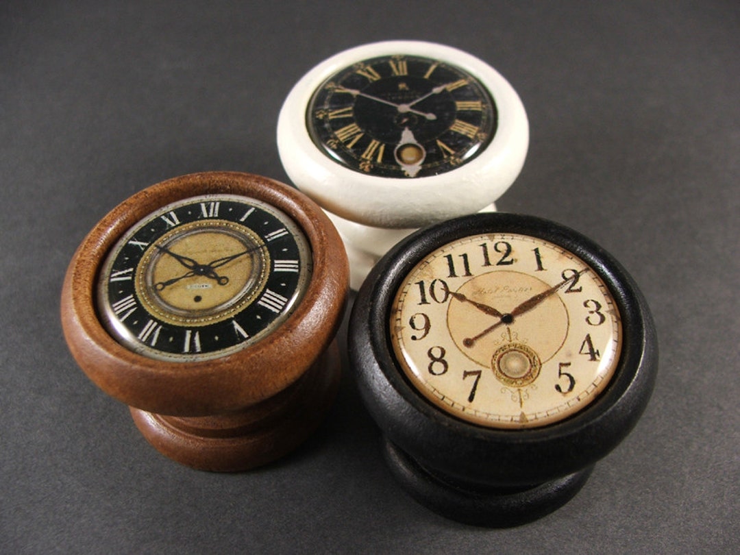 Handmade Clock Face Decorative Door Knobs, Pulls, Handles for Cabinets ...