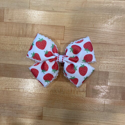 3.5 Strawberry Hair Bow you Choose Solid Bow Color - Etsy