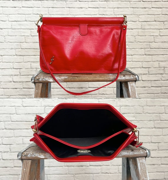 1970's Cabrelli Red Clutch Purse || Vintage Retro Hex… - Gem