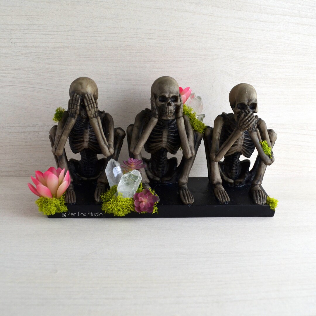Skeleton Trio Crystal Garden // See Hear Speak No Evil Halloween ...