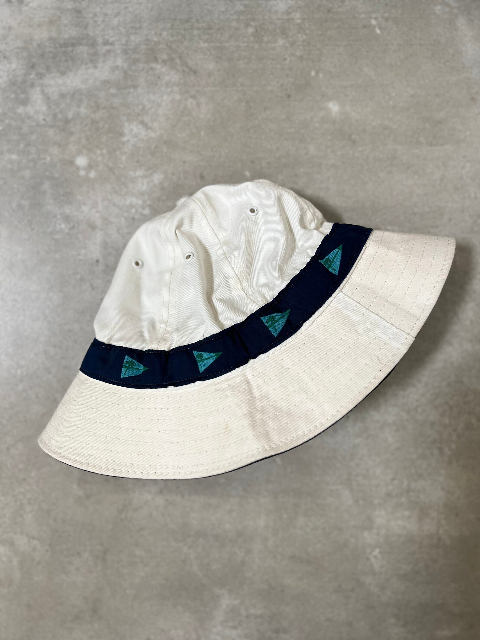 Vintage White Beach Bucket Hat Summer Outdoors Cotton Brad Pitt White ...