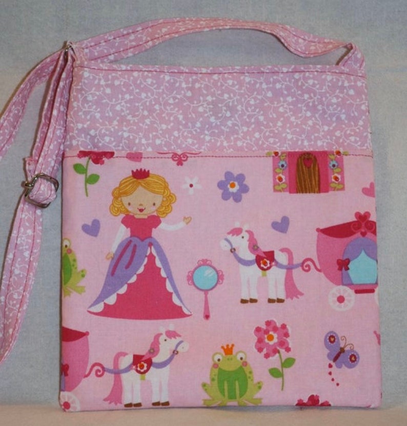 Pattern: Little Girl Cross Body Purse - Etsy