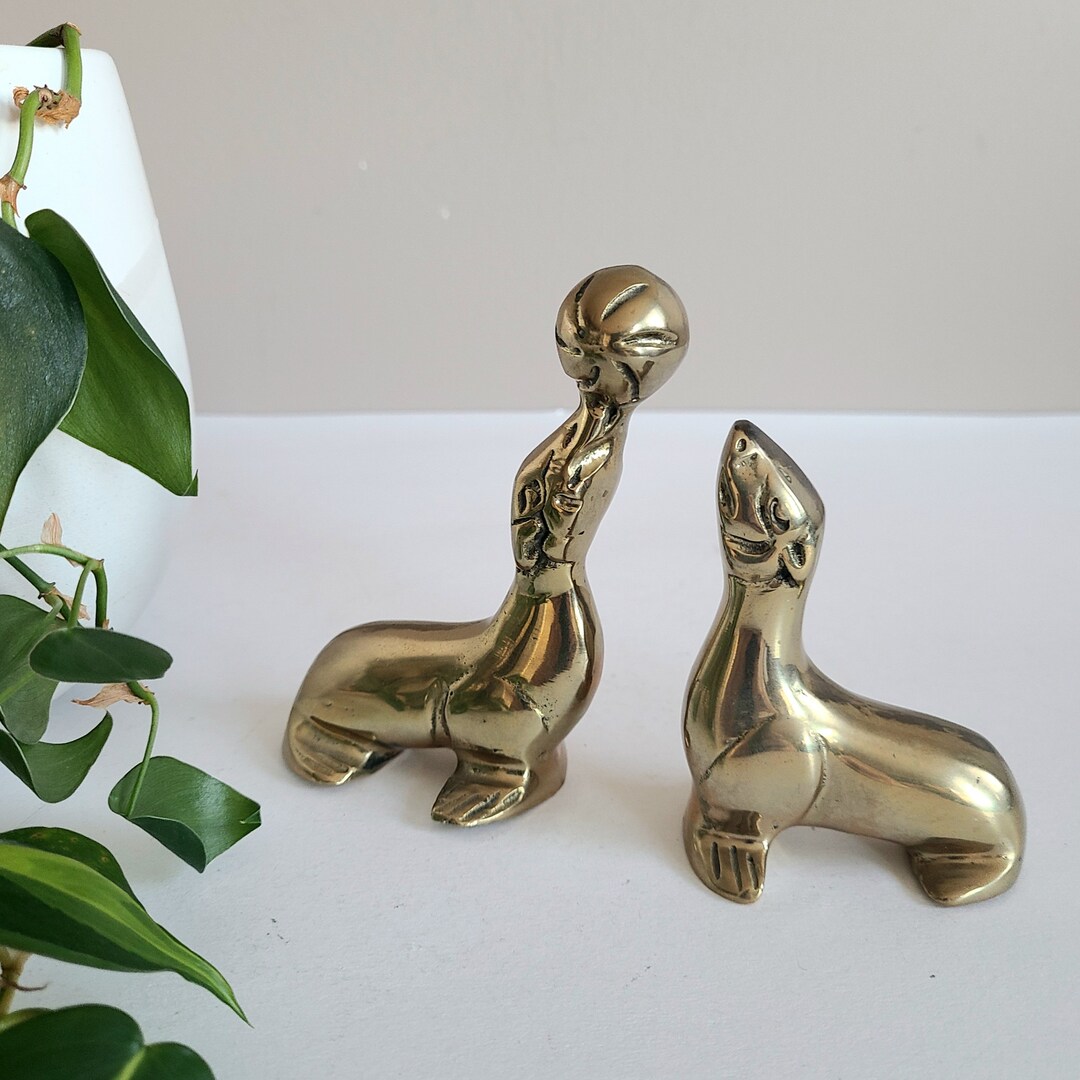 2 Vintage Seals Balancing Ball Brass Figurines. Vintage MC Brass. Set ...