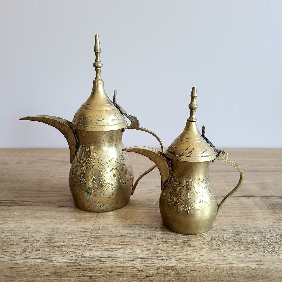 2 Vintage Etched Brass Dallah Arabic Coffee Pots Kitchen Decor - Etsy
