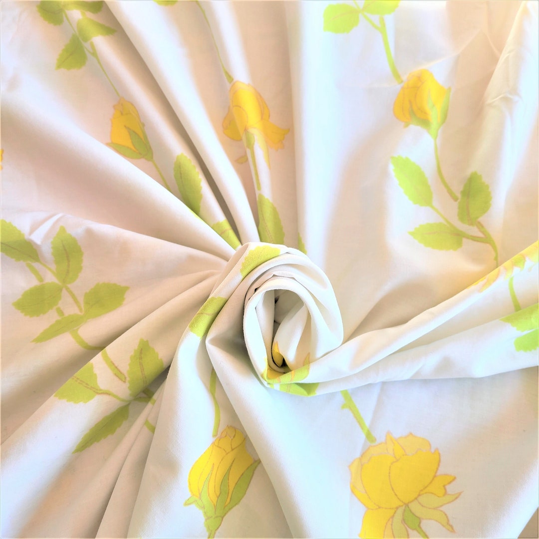 Vintage Flat Sheet With Yellow Roses Bed Floral Pattern Vintage Bedroom ...